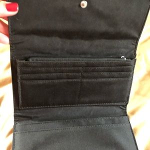 Guang Tong | Bags | Guang Tong Black Billfold | Poshmark